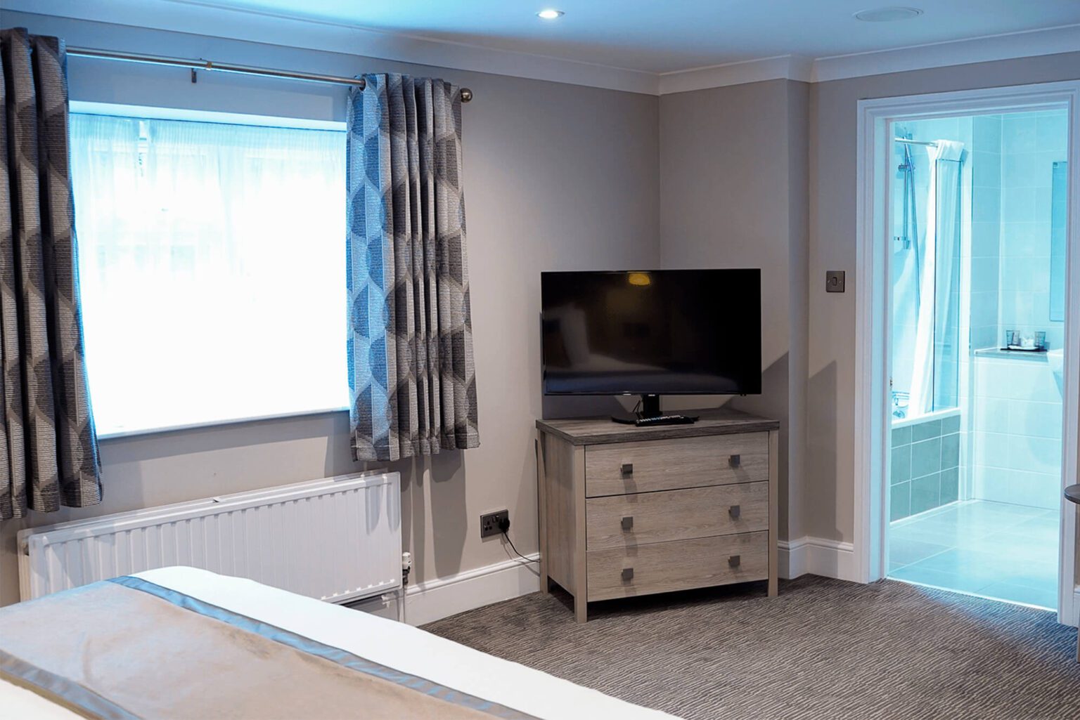 Gallery | The Holt Hotel