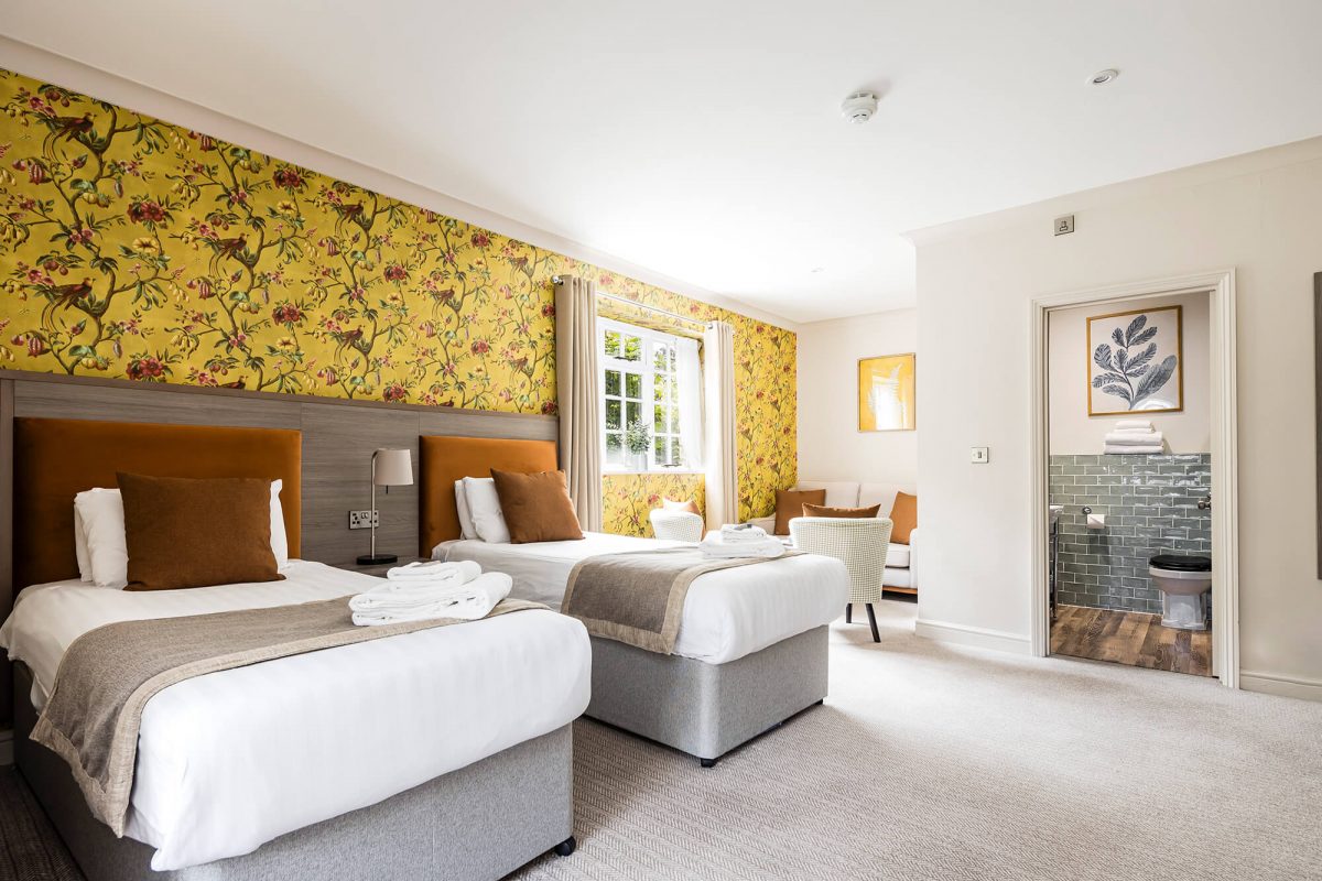 Family Room | The Holt Hotel